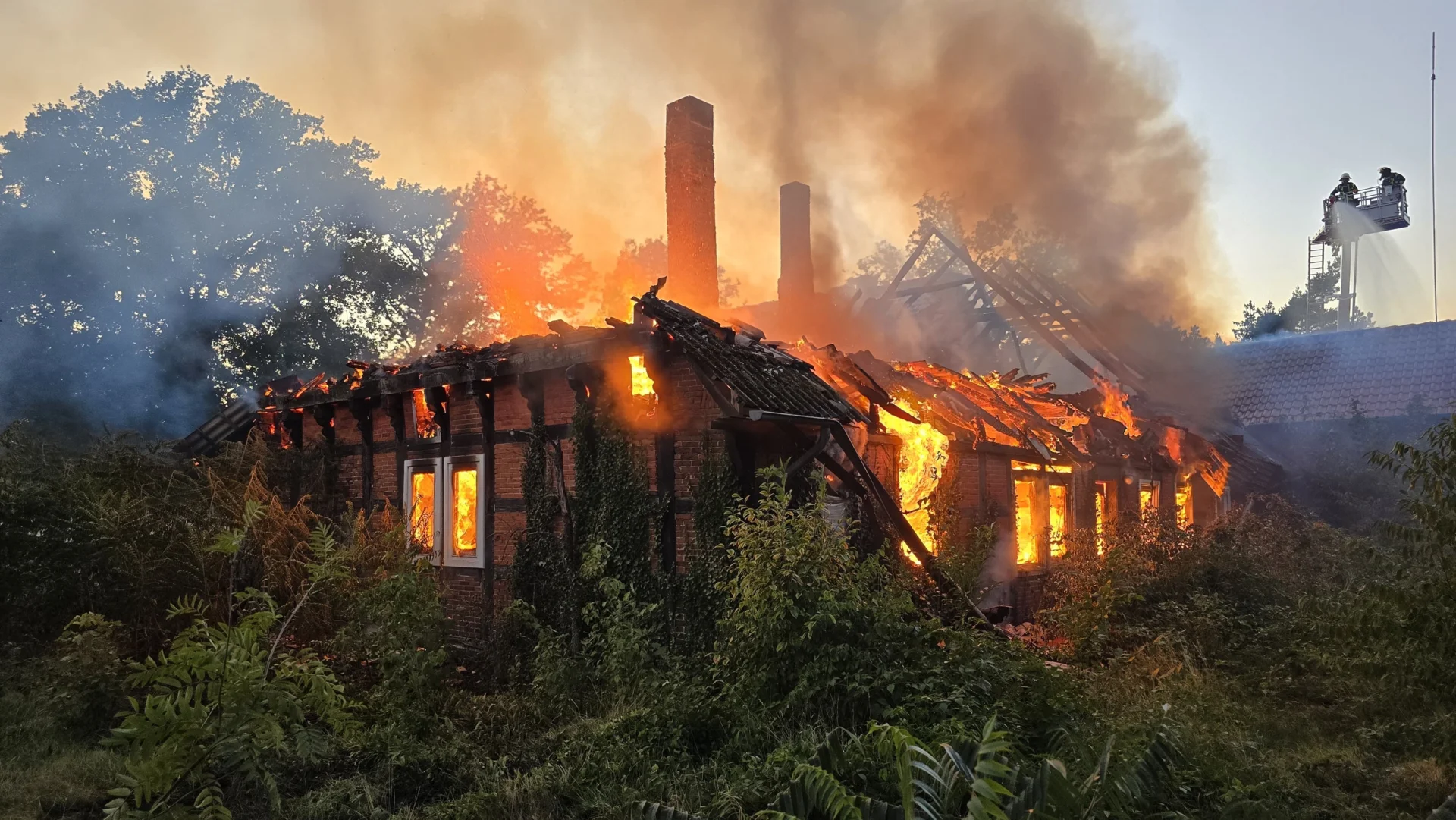 Einsatz Gebäudebrand - Samtgemeinde Feuerwehr Fürstenau