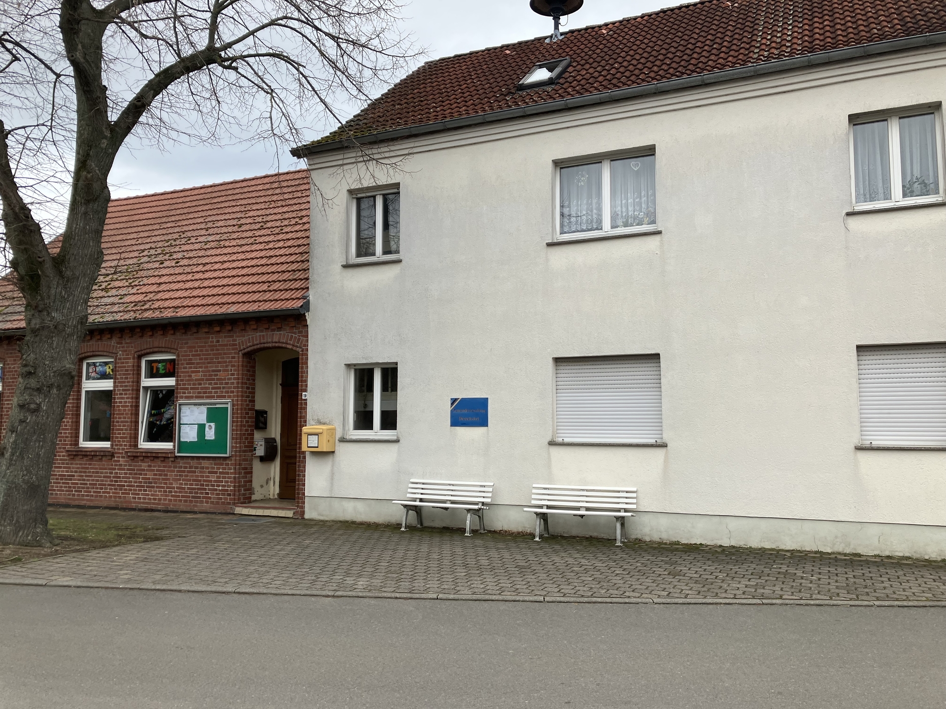 Dorfgemeinschaftshaus Dietrichsdorf - Stadt Zahna-Elster Dorfgemeinschaftshaus Dietrichsdorf - Stadt Zahna-Elster