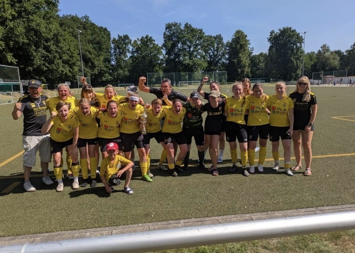#FSVFrauen krönen sich zum Meister - FSV Glückauf Brieske/Senftenberg e.V.