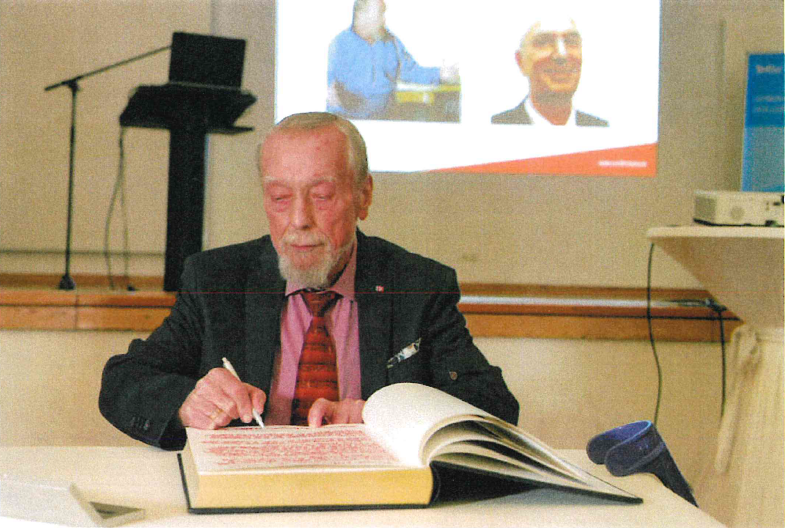 Nachruf: Ernst-Ullrich Neumann - Landkreis Oberspreewald-Lausitz
